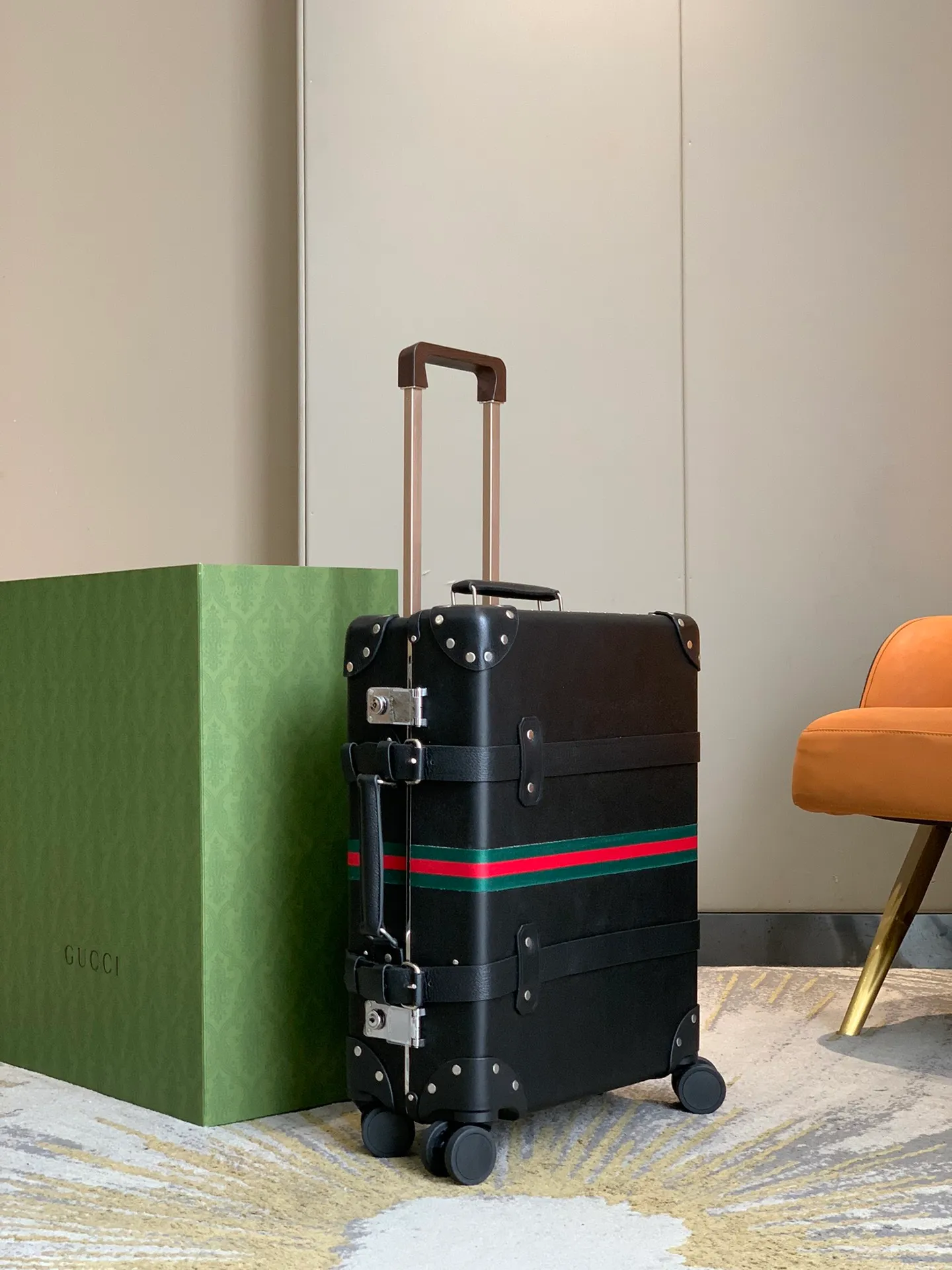 Gucci Globetrotter Monogram Black Suitcase | The King Decor