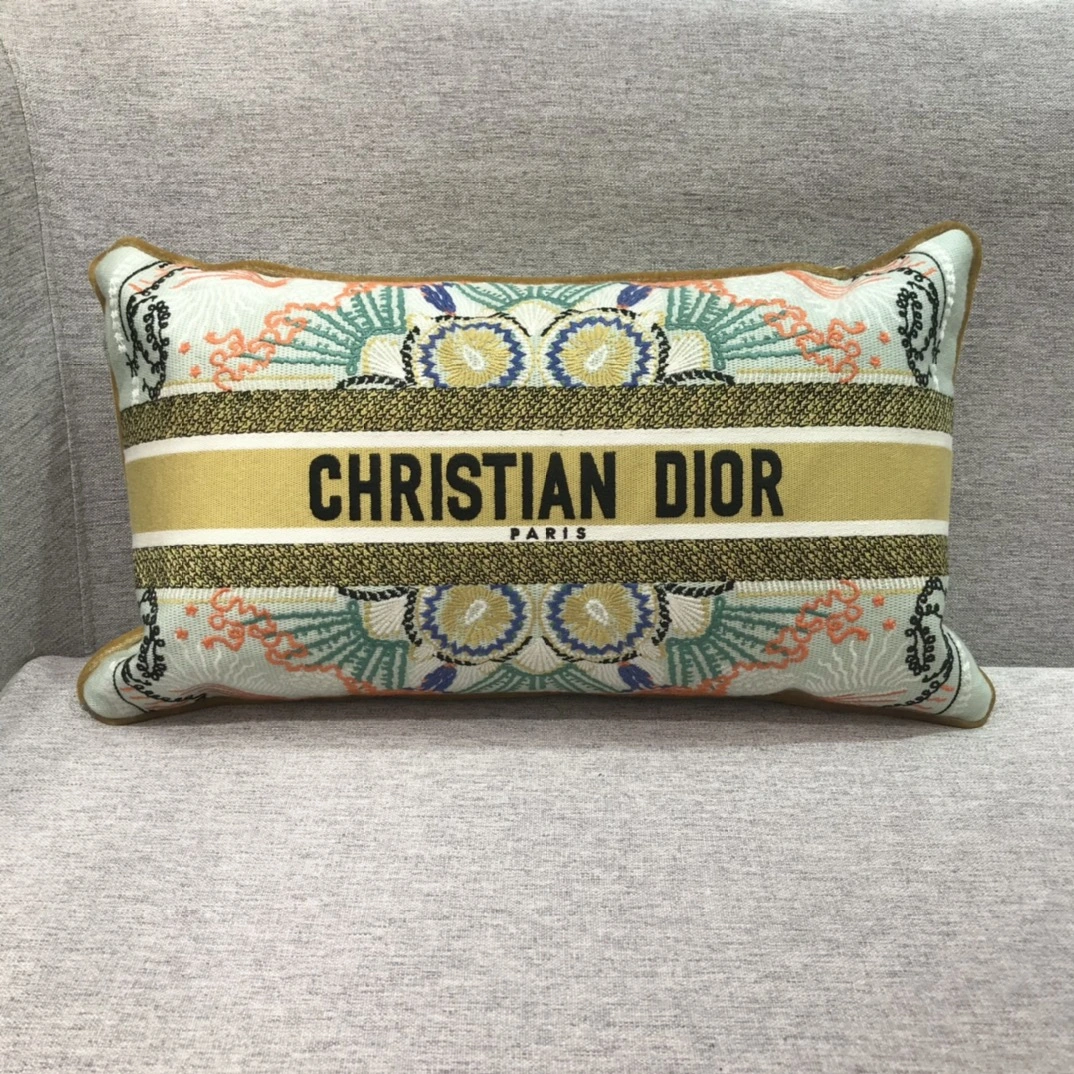 Dior Large Rectangular Pillow | The King Decor